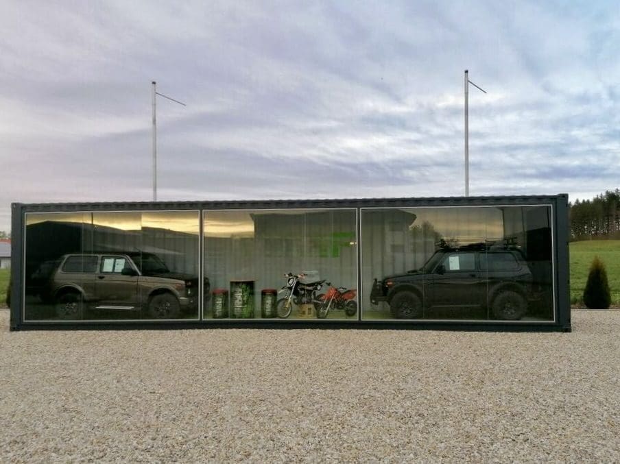 40ft Shipping Container – Spacious, Secure & Customisable
